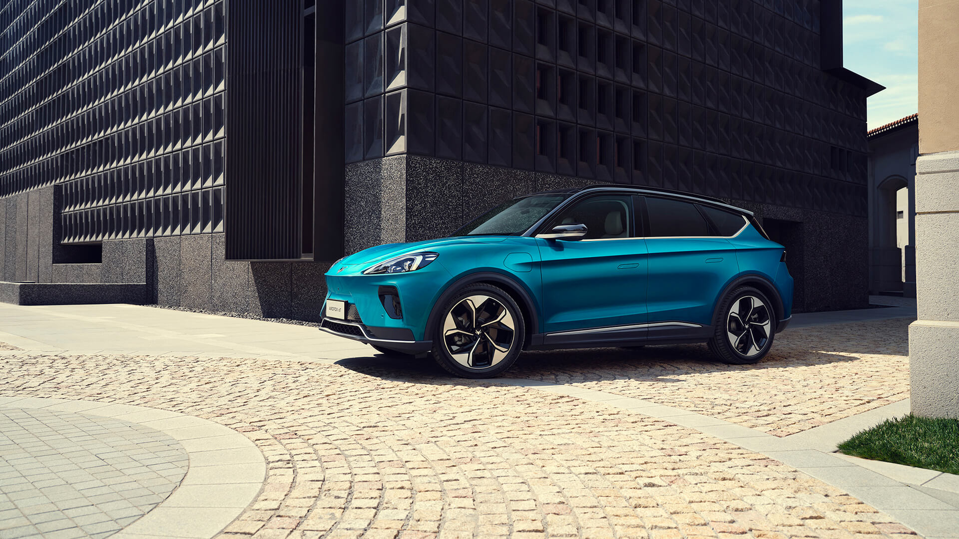 ARCFOX 极狐 αT（阿尔法T） - ARCFOX 极狐 汽车官方网站